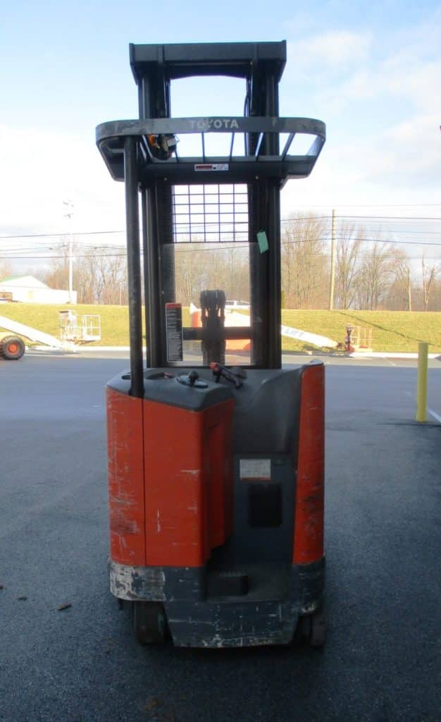 2003 Toyota 6BRU18 3500 lb. Reach Truck