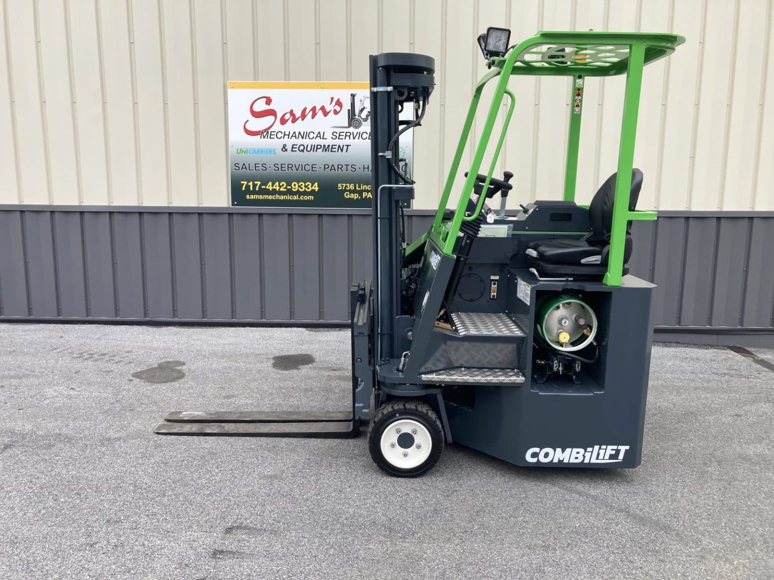 2025 COMBILIFT CB6000 FORKLIFT